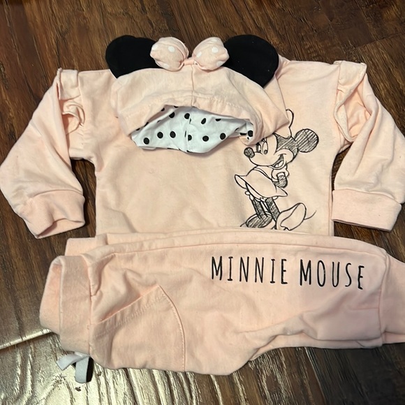 Disney | Matching Sets | Minnie Mouse Jogging Set | Poshmark